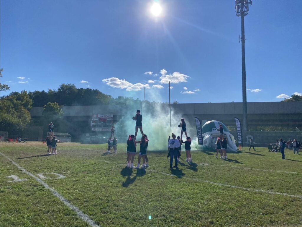 Cheerleading – Ridley Raider Youth Football & Cheer